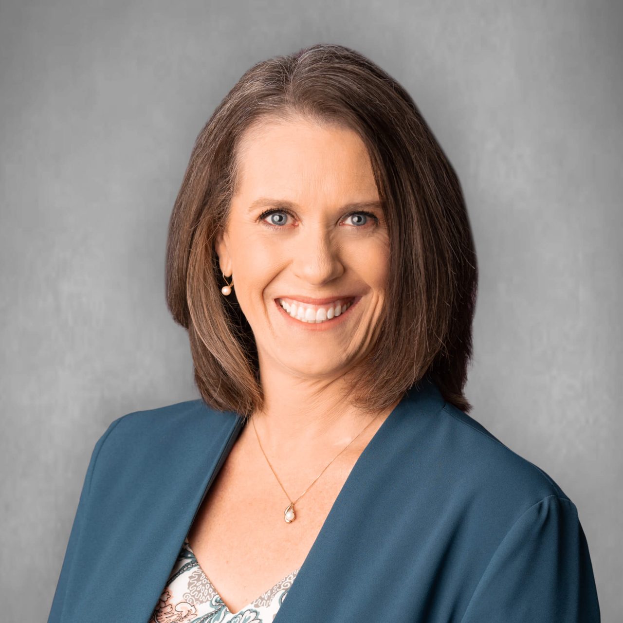 Gena L. Sluga – Christian, Dichter & Sluga